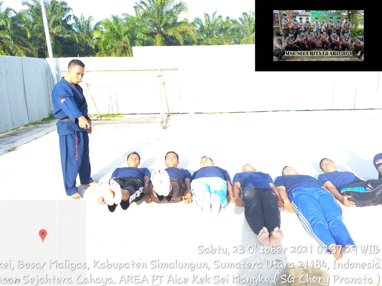 Latihan Bela Diri Petugas Security di Area PT Aice Sumatera Industry ...